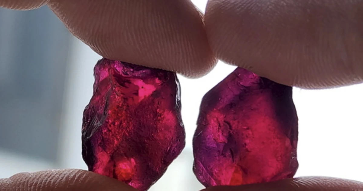 Gemfields Halts Ruby Mining Amid Mozambique Insurgency