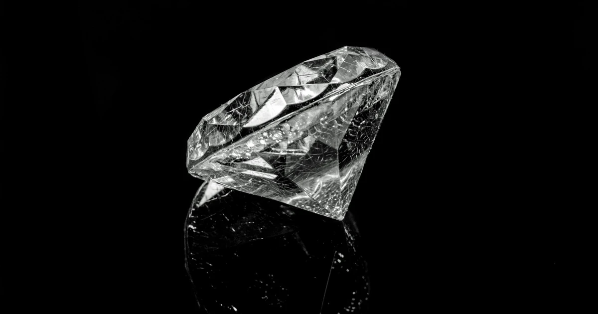 April 14 Birthstone - Diamond, A Legacy Of Elegance And Beauty