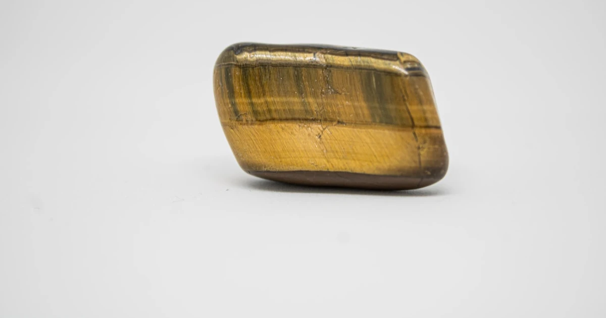 Yellow Agate Meaning And Its Properties