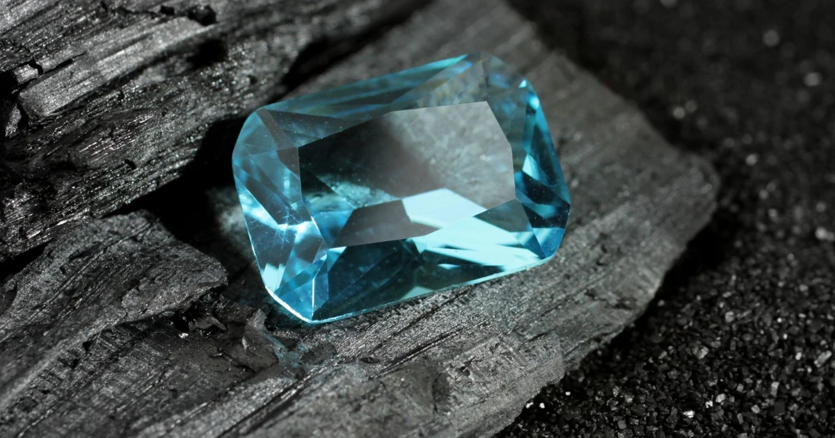 March Stone Birthstone - The Significance And Beauty Of Aquamarine