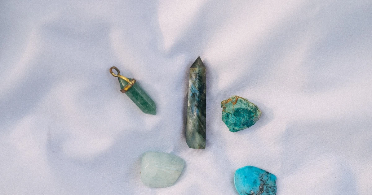 Aquarious Stone - A Guide To Understanding Its Significance