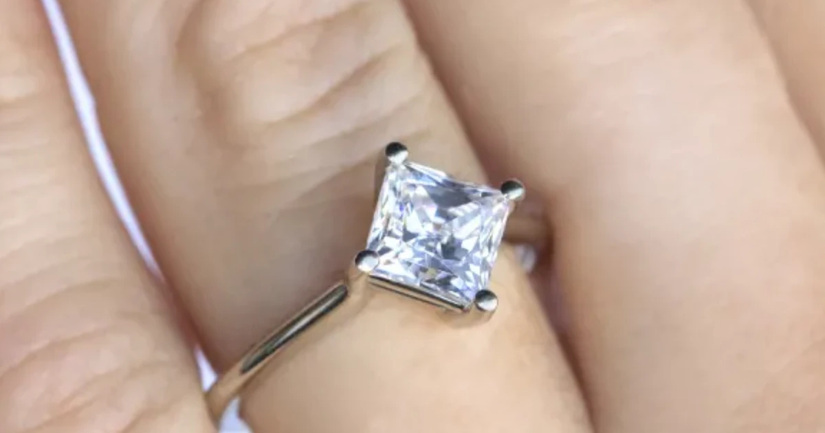 Why Princess Cut Kite Setting Engagement Ring Is A Great Choice