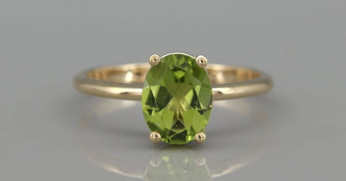 Peridot Rings - Captivating Gemstone For Your Fingers