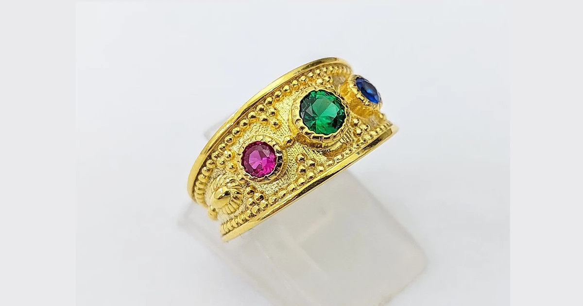 Byzantine Rings - Understanding Its Concept