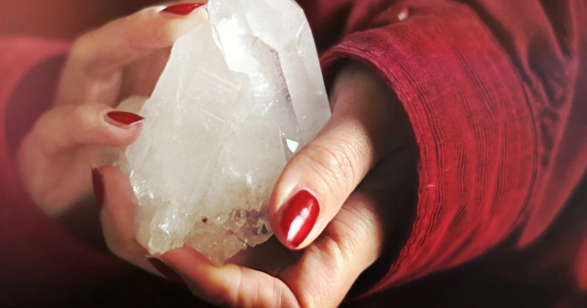 The Role Of Gemstones In Energy Work And Chakra Balancing - Elevate ...