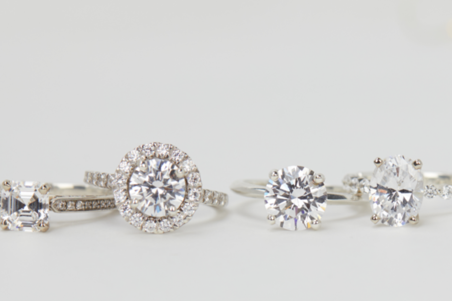 Solitaire Diamond Engagement Rings - A Singular Statement Of Love