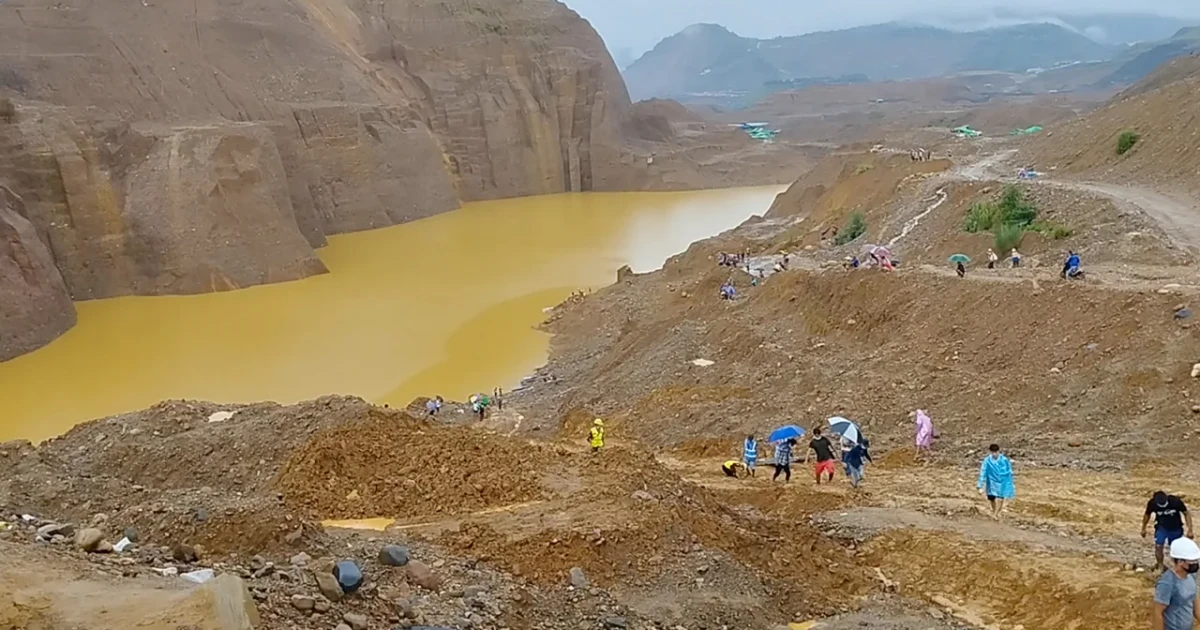 32 Lives Lost In Myanmar Jade Mine Landslide
