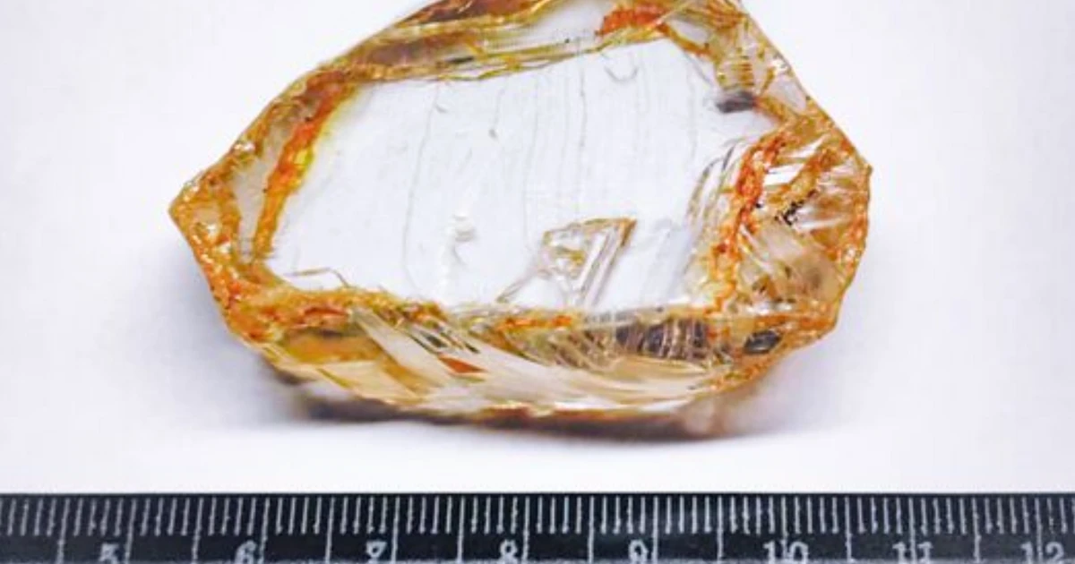 Russian Diamond Giant Alrosa Discovered The Decade's Largest Jewelry Gem