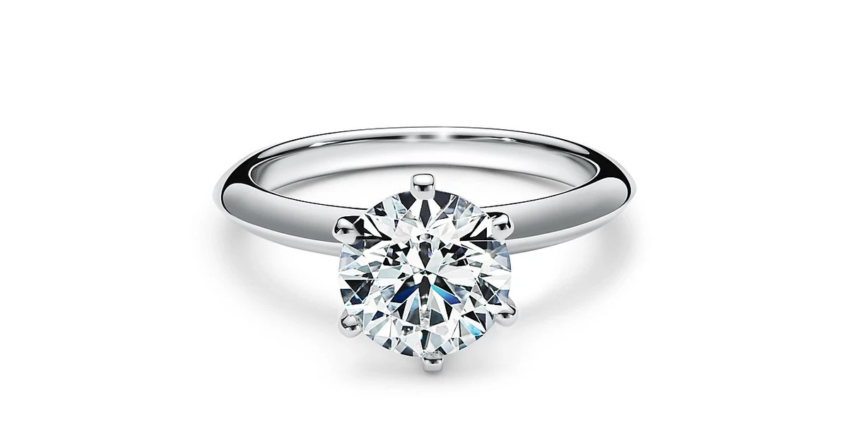 Timeless And Sophisticated Beauty Of Platinum Engagement Rings