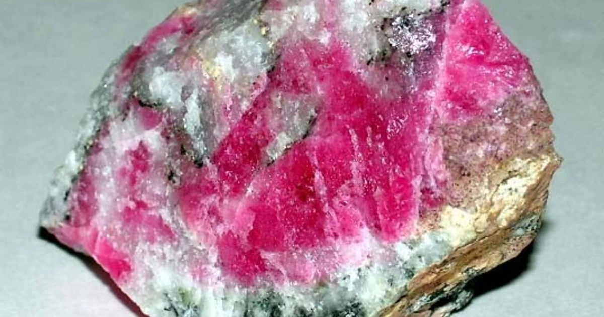 Tugtupite - A Rare Gemstone