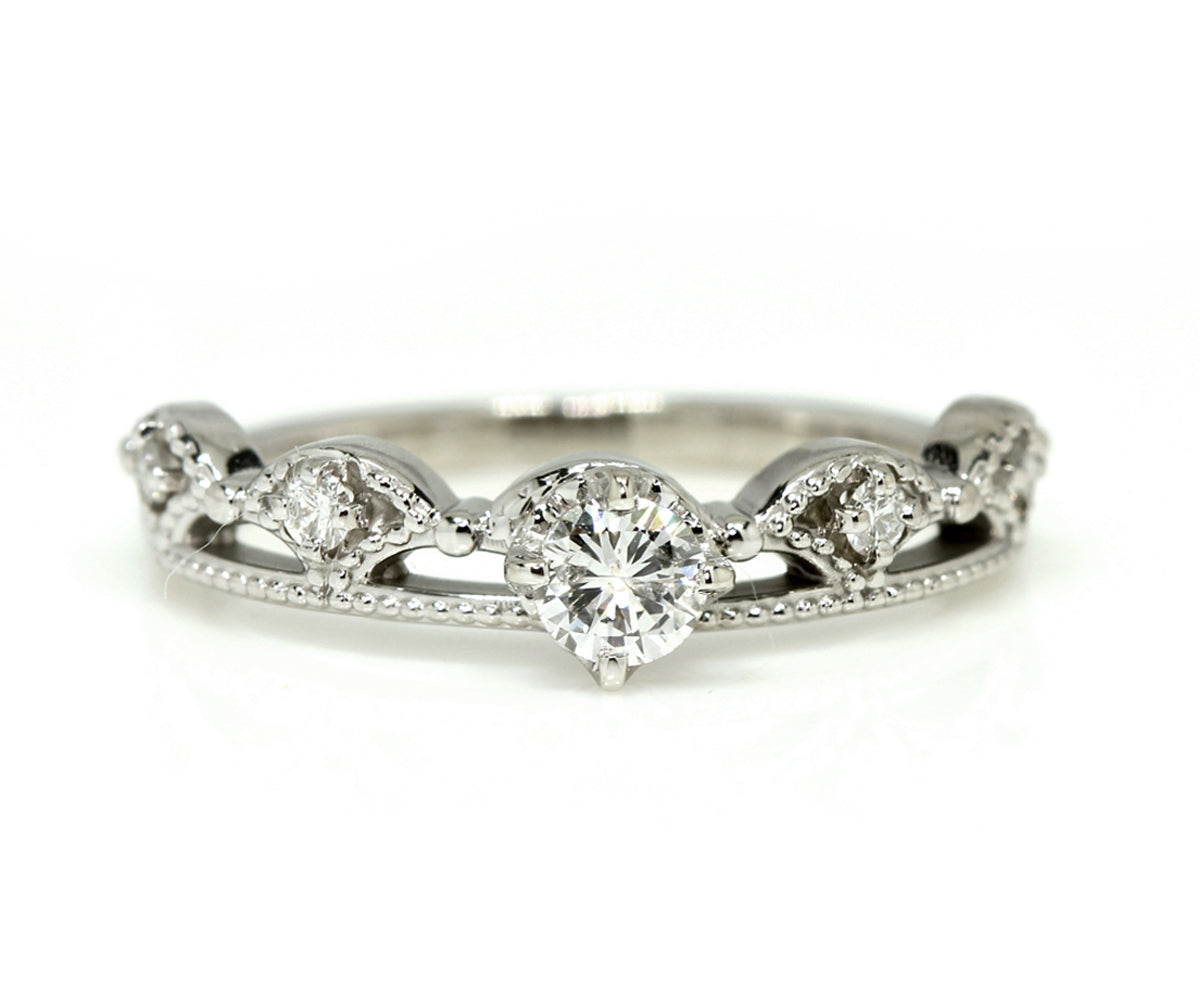 Classic Vintage Jewelry - Adorn Yourself With Vintage Treasures