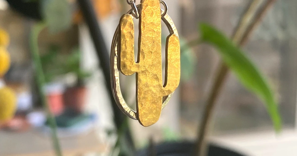 Unique Charm And Enduring Beauty Of Cactus Pendants For Desert Lovers