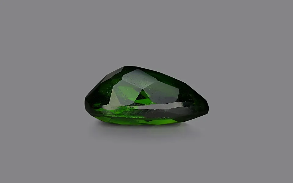 Top 16 Green Colored Gemstones You Need To Have