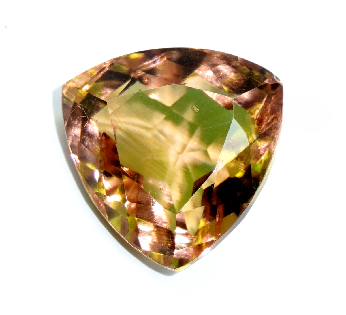 Zultanite Gemstone - A Timeless Jewel With Color-Shifting Magic