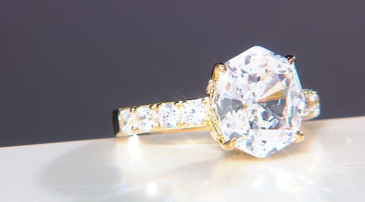 12 Famous Cursed Jewelry Items In History